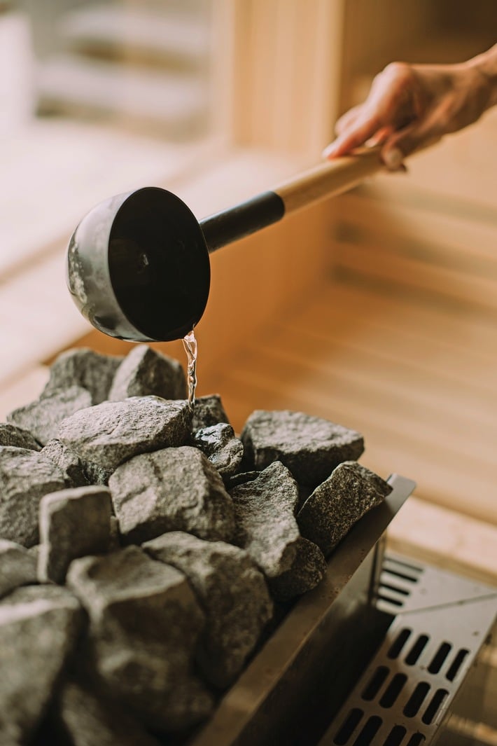 Saunaknigge: So verhalten Sie sich beim Schwitzen korrekt - Waschen wie Walter